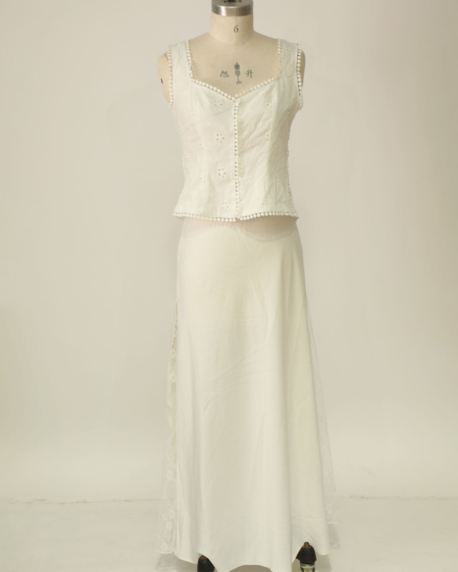 Lace Insert Maxi Skirt - White – Belle & Bloom