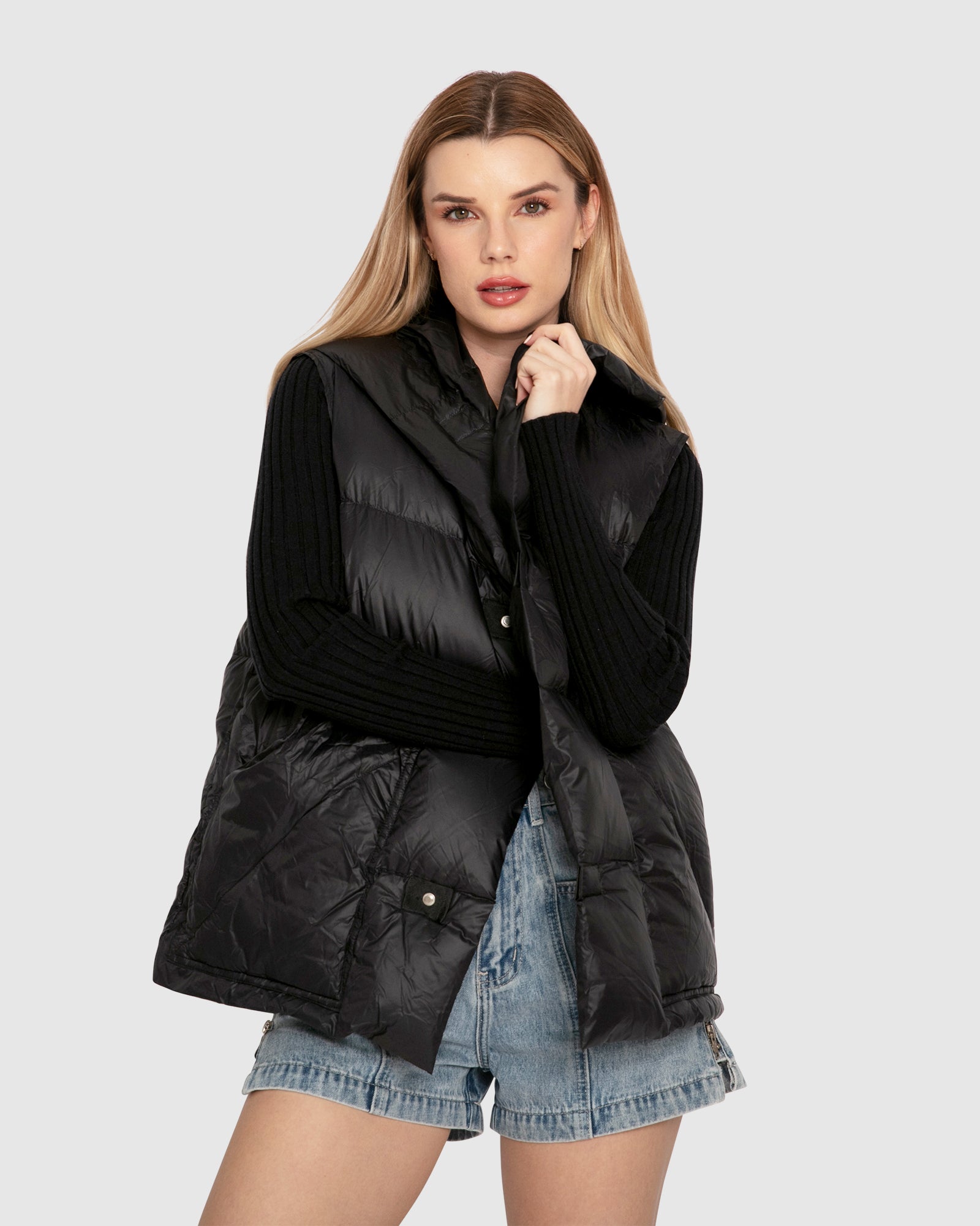 Over My Head Hooded Puffer Vest - Black – Belle & Bloom